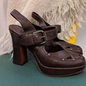 Frye | Shoes | Leather Frye Goldie Slingback Heels 75 | Poshmark